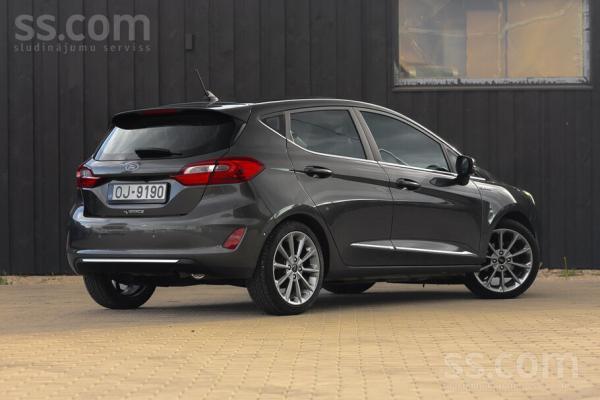 Grey Ford Fiesta 2020 in Jelgava, with an engine capacity of 1.00 L and mileage of 120 thousand km for 10300 €, photo 6 on AUTOMOTO.COM.LV