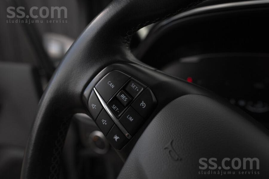 Pelēks Ford Fiesta 2020 Jelgava, ar dzinēja tilpumu 1.00 L un nobraukumu 120 tūkst. km par 10300 €, foto 19 vietnē AUTOMOTO.COM.LV