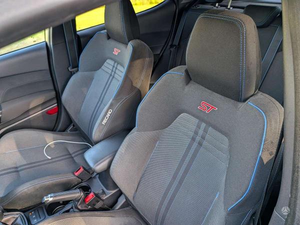 Pelēks Ford Fiesta 2020 Viļņa, ar dzinēja tilpumu 1.50 L un nobraukumu 104 tūkst. km par 11500 €, foto 8 vietnē AUTOMOTO.COM.LV