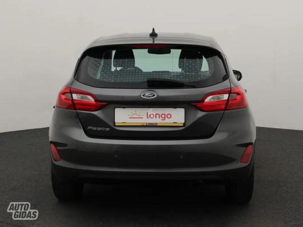 Grey Ford Fiesta 2021 in Vilnius, with an engine capacity of 1.00 L and mileage of 150 thousand km for 9299 €, photo 5 on AUTOMOTO.COM.LV