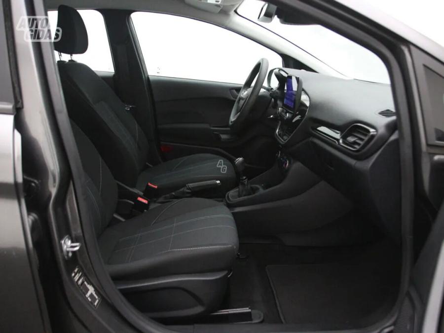 Grey Ford Fiesta 2021 in Vilnius, with an engine capacity of 1.00 L and mileage of 150 thousand km for 9299 €, photo 15 on AUTOMOTO.COM.LV
