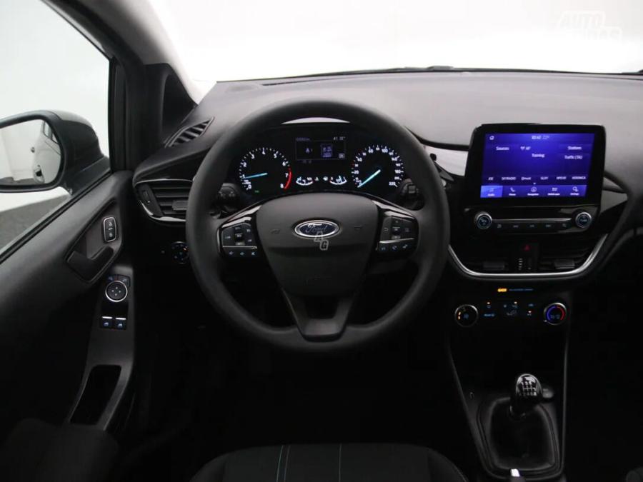 Grey Ford Fiesta 2021 in Vilnius, with an engine capacity of 1.00 L and mileage of 150 thousand km for 9299 €, photo 18 on AUTOMOTO.COM.LV