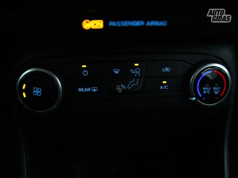 Grey Ford Fiesta 2021 in Vilnius, with an engine capacity of 1.00 L and mileage of 150 thousand km for 9299 €, photo 21 on AUTOMOTO.COM.LV