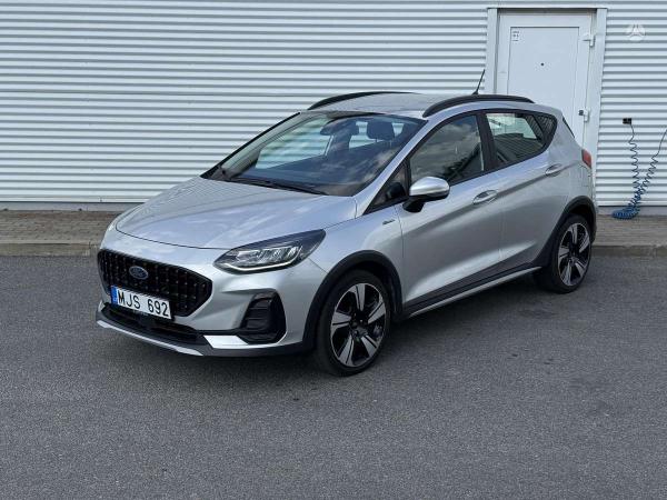 Grey Ford Fiesta 2022 in Vilnius, with an engine capacity of 1.00 L and mileage of 49 thousand km for 13950 €, photo 1 on AUTOMOTO.COM.LV