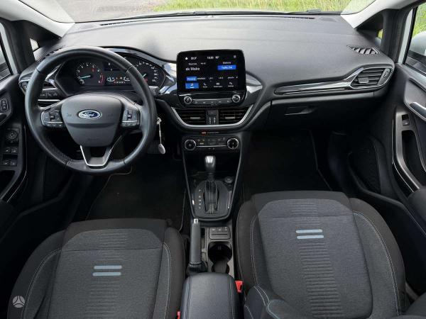 Grey Ford Fiesta 2022 in Vilnius, with an engine capacity of 1.00 L and mileage of 49 thousand km for 13950 €, photo 6 on AUTOMOTO.COM.LV