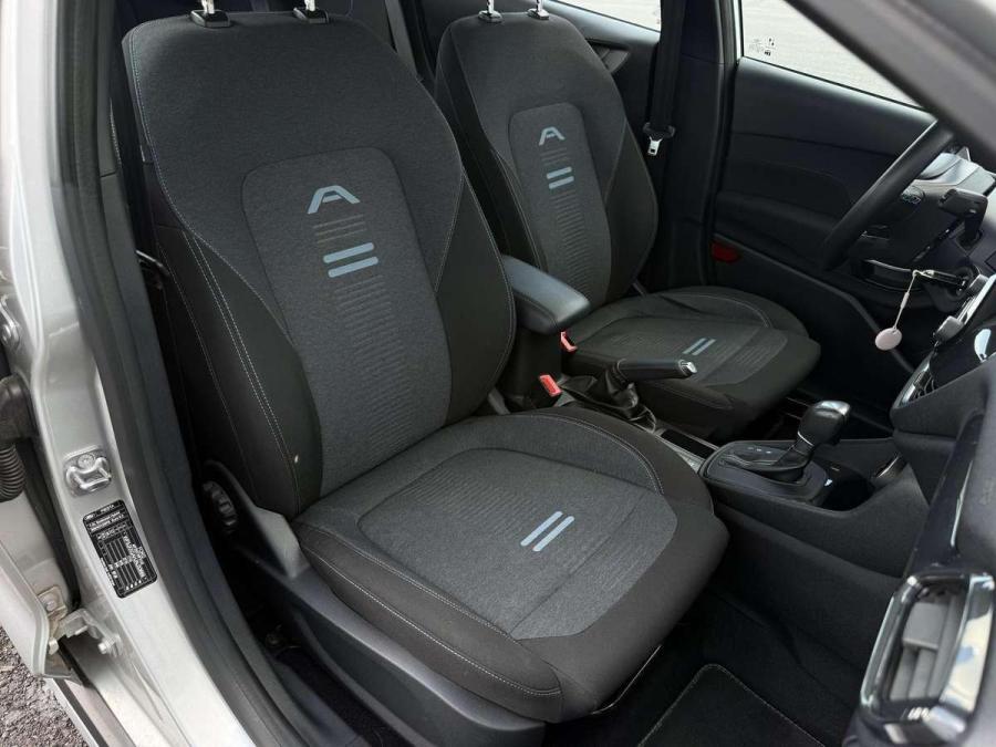 Grey Ford Fiesta 2022 in Vilnius, with an engine capacity of 1.00 L and mileage of 53 thousand km for 12950 €, photo 13 on AUTOMOTO.COM.LV