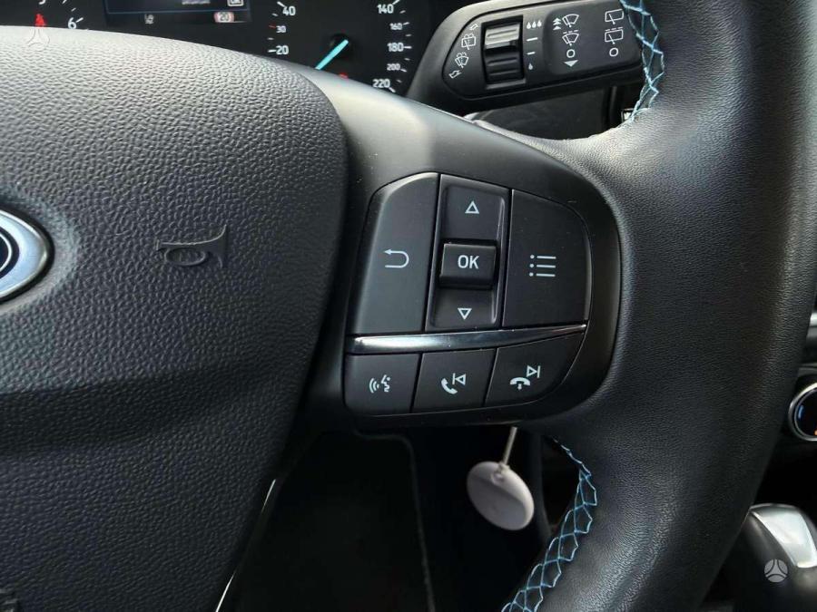 Grey Ford Fiesta 2022 in Vilnius, with an engine capacity of 1.00 L and mileage of 53 thousand km for 12950 €, photo 23 on AUTOMOTO.COM.LV