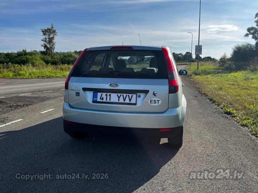 Ford Fiesta 2003 Tallina, ar dzinēja tilpumu 1.30 L un nobraukumu 143 tūkst. km par 1599 €, foto 6 vietnē AUTOMOTO.COM.LV