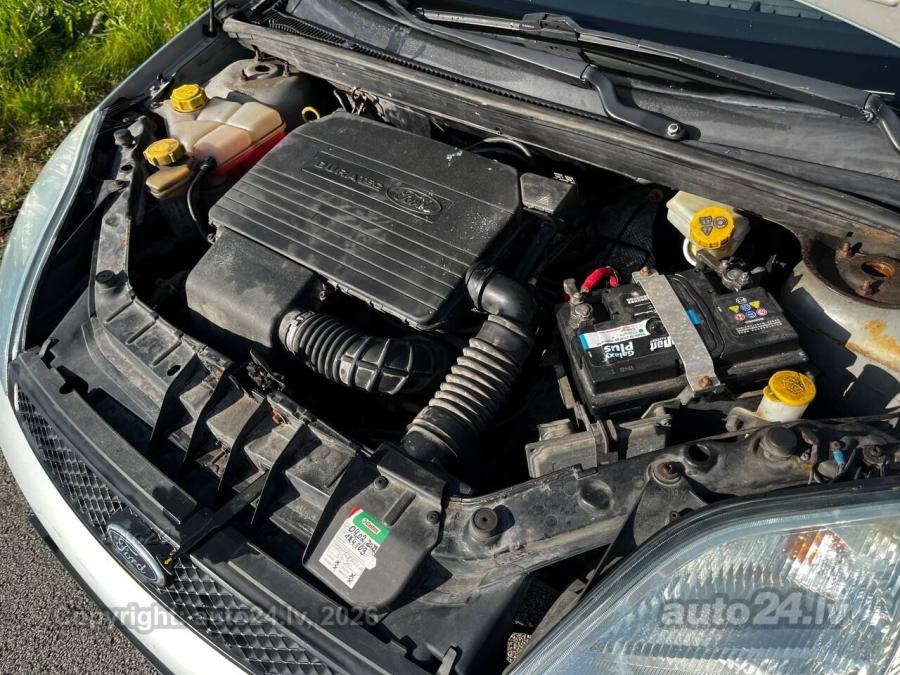 Ford Fiesta 2003 Tallina, ar dzinēja tilpumu 1.30 L un nobraukumu 143 tūkst. km par 1599 €, foto 15 vietnē AUTOMOTO.COM.LV