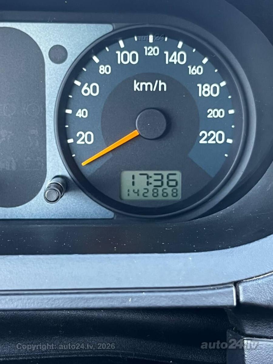 Ford Fiesta 2003 Tallina, ar dzinēja tilpumu 1.30 L un nobraukumu 143 tūkst. km par 1599 €, foto 16 vietnē AUTOMOTO.COM.LV