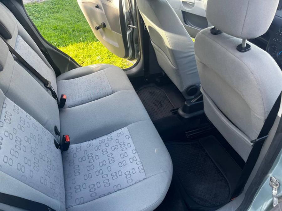 Ford Fiesta 2003 Narva, ar dzinēja tilpumu 1.30 L un nobraukumu 142 tūkst. km par 1599 €, foto 8 vietnē AUTOMOTO.COM.LV