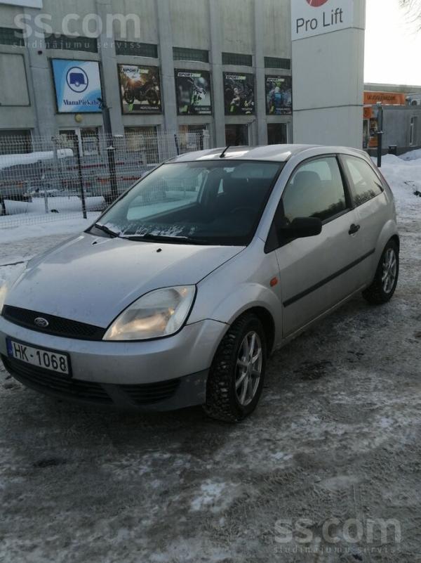 Ford Fiesta 2004 in Riga, with an engine capacity of 1.40 L and mileage of 181 thousand km for 1250 €, photo 7 on AUTOMOTO.COM.LV