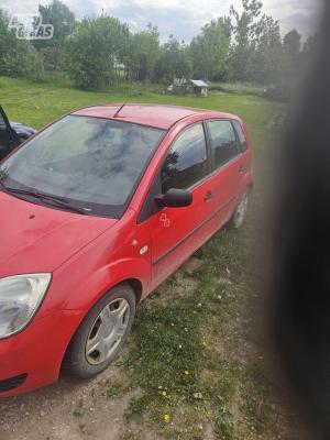 Ford Fiesta 2004 in Joniskis, with an engine capacity of 1.40 L and mileage of 310 thousand km for 850 €, photo  on AUTOMOTO.COM.LV