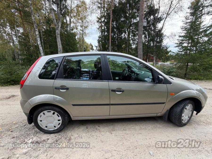 Ford Fiesta 2004 in Tallinn, with an engine capacity of 1.30 L and mileage of 39 thousand km for 5800 €, photo 4 on AUTOMOTO.COM.LV