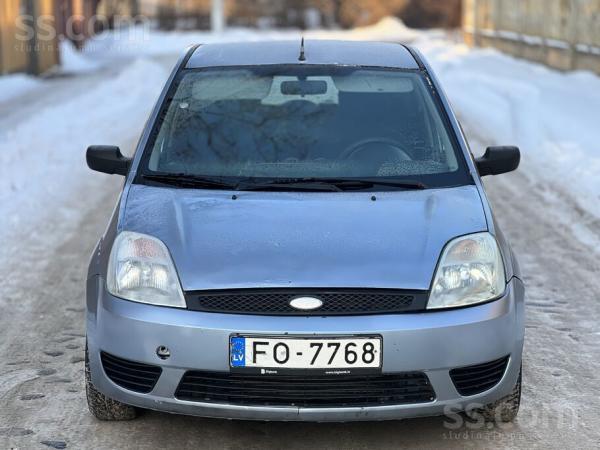 Ford Fiesta 2005 in Jelgava, with an engine capacity of 1.40 L and mileage of 278 thousand km for 950 €, photo 6 on AUTOMOTO.COM.LV
