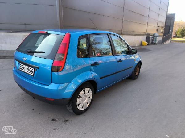 Ford Fiesta 2005 Kauņa, ar dzinēja tilpumu 1.30 L un nobraukumu 160 tūkst. km par 750 €, foto 4 vietnē AUTOMOTO.COM.LV