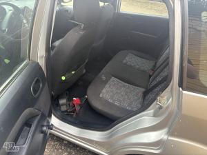 Ford Fiesta 2005 in Anyksciai, with an engine capacity of 1.40 L and mileage of 167 thousand km for 770 €, photo 10 on AUTOMOTO.COM.LV