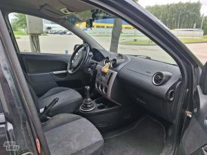 Ford Fiesta 2005 Joniškis, ar dzinēja tilpumu 1.40 L un nobraukumu 250 tūkst. km par 950 €, foto 7 vietnē AUTOMOTO.COM.LV