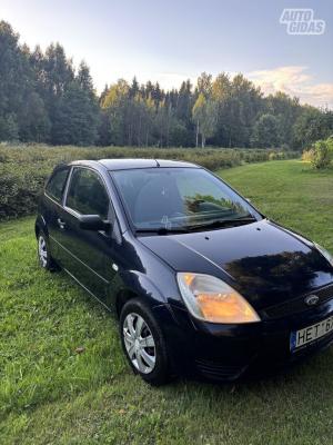 Ford Fiesta 2005 Kauņa, ar dzinēja tilpumu 1.30 L un nobraukumu 179 tūkst. km par 1400 €, foto 3 vietnē AUTOMOTO.COM.LV
