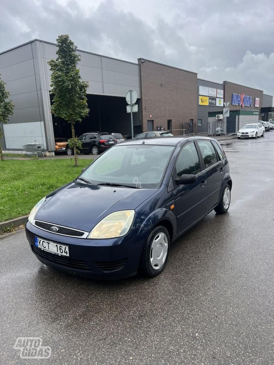 Ford Fiesta 2005 Viļņa, ar dzinēja tilpumu 1.40 L un nobraukumu 220 tūkst. km par 700 €, foto 3 vietnē AUTOMOTO.COM.LV