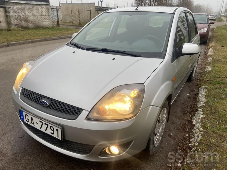 Ford Fiesta 2006 Rīga, ar dzinēja tilpumu 1.40 L un nobraukumu 118 tūkst. km par 1099 €, foto 2 vietnē AUTOMOTO.COM.LV