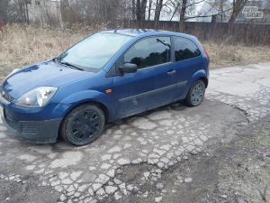 Ford Fiesta 2006 Viļņa, ar dzinēja tilpumu 1.30 L un nobraukumu 207 tūkst. km par 850 €, foto 3 vietnē AUTOMOTO.COM.LV