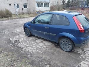 Ford Fiesta 2006 Viļņa, ar dzinēja tilpumu 1.30 L un nobraukumu 207 tūkst. km par 850 €, foto 7 vietnē AUTOMOTO.COM.LV
