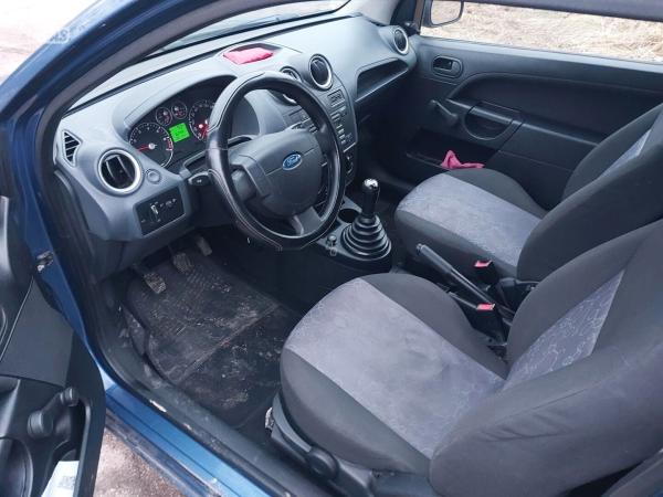 Ford Fiesta 2006 Viļņa, ar dzinēja tilpumu 1.30 L un nobraukumu 207 tūkst. km par 850 €, foto 10 vietnē AUTOMOTO.COM.LV