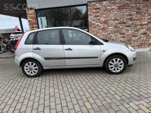 Ford Fiesta 2006 in Talsi, with an engine capacity of 1.40 L and mileage of 178 thousand km for 1550 €, photo 6 on AUTOMOTO.COM.LV