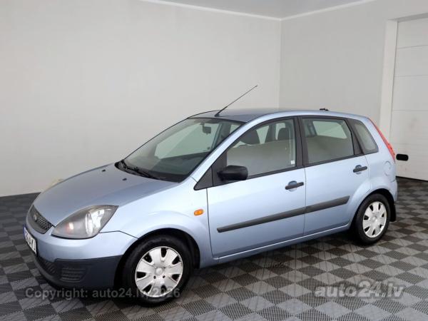 Ford Fiesta 2007 Tallina, ar dzinēja tilpumu 1.30 L un nobraukumu 159 tūkst. km par 599 €, foto 2 vietnē AUTOMOTO.COM.LV