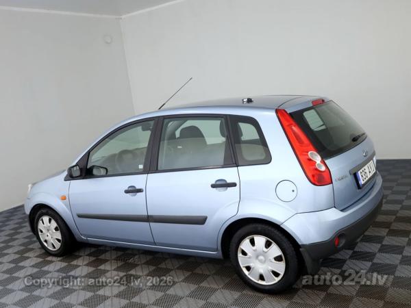 Ford Fiesta 2007 Tallina, ar dzinēja tilpumu 1.30 L un nobraukumu 159 tūkst. km par 599 €, foto 4 vietnē AUTOMOTO.COM.LV