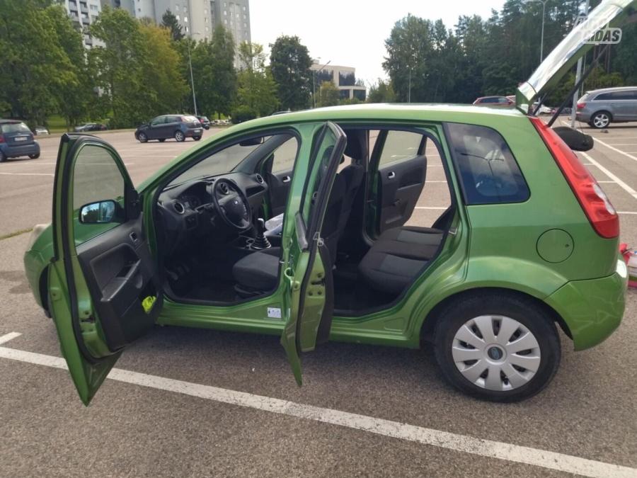 Ford Fiesta 2007 Viļņa, ar dzinēja tilpumu 1.40 L un nobraukumu 170 tūkst. km par 1150 €, foto 3 vietnē AUTOMOTO.COM.LV