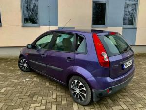 Ford Fiesta 2007 Jelgava, ar dzinēja tilpumu 1.30 L un nobraukumu 239 tūkst. km par 1900 €, foto 4 vietnē AUTOMOTO.COM.LV
