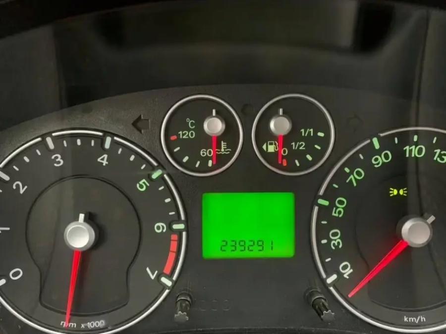 Ford Fiesta 2007 Jelgava, ar dzinēja tilpumu 1.30 L un nobraukumu 239 tūkst. km par 1900 €, foto 8 vietnē AUTOMOTO.COM.LV