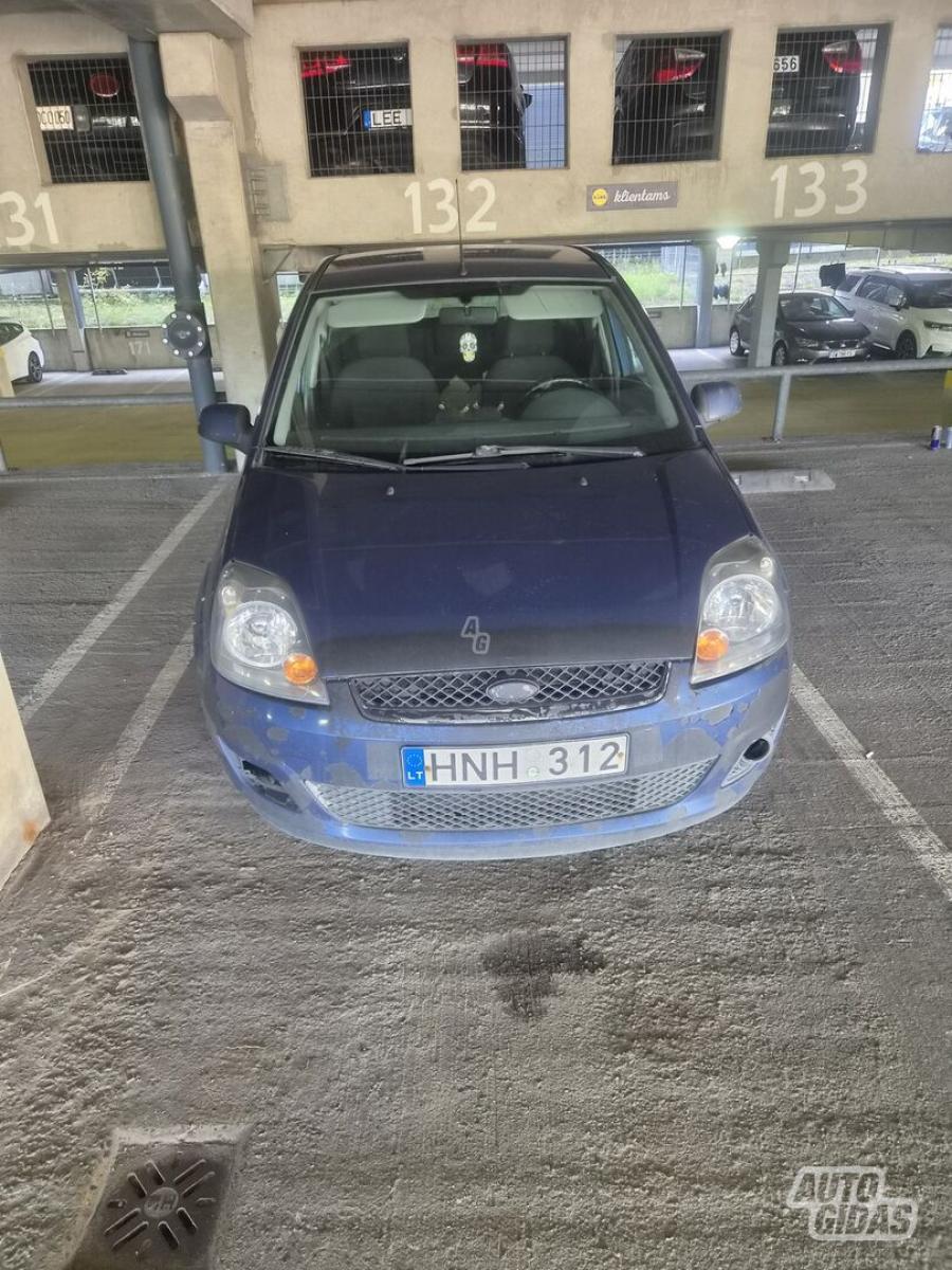 Ford Fiesta 2007 Viļņa, ar dzinēja tilpumu 1.20 L un nobraukumu 210 tūkst. km par 400 €, foto 1 vietnē AUTOMOTO.COM.LV