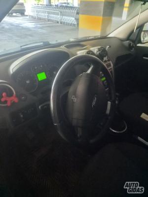 Ford Fiesta 2007 Viļņa, ar dzinēja tilpumu 1.20 L un nobraukumu 210 tūkst. km par 400 €, foto 11 vietnē AUTOMOTO.COM.LV