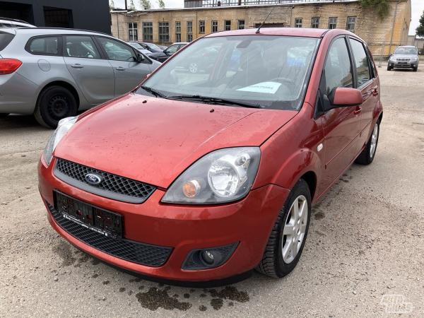Ford Fiesta 2008 in Vilnius on AUTOMOTO.COM.LV Ford Fiesta 2008 in Vilnius, with an engine capacity of 1.30 L and mileage of 122 thousand km for 1999 €, photo 1 on AUTOMOTO.COM.LV