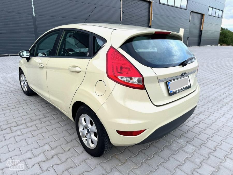 Ford Fiesta 2009 Kauņa, ar dzinēja tilpumu 1.30 L un nobraukumu 205 tūkst. km par 2550 €, foto 4 vietnē AUTOMOTO.COM.LV