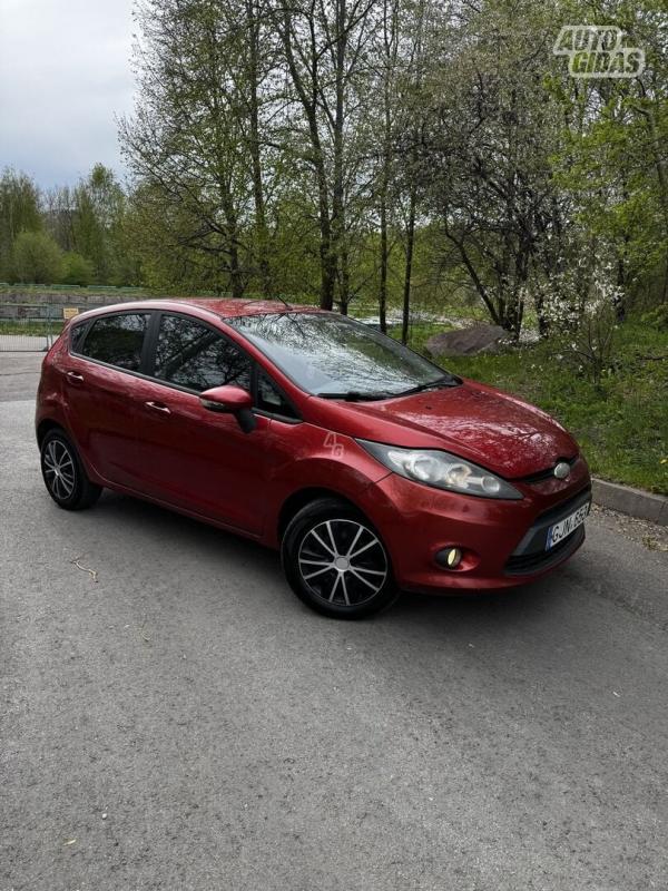 Ford Fiesta 2009 in Siauliai, with an engine capacity of 1.40 L and mileage of 350 thousand km for 1700 €, photo 1 on AUTOMOTO.COM.LV