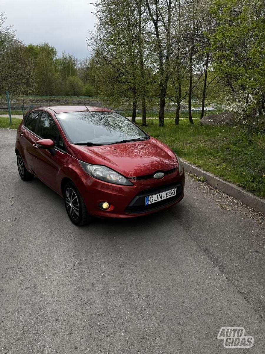 Ford Fiesta 2009 Šauļi, ar dzinēja tilpumu 1.40 L un nobraukumu 350 tūkst. km par 1700 €, foto 4 vietnē AUTOMOTO.COM.LV
