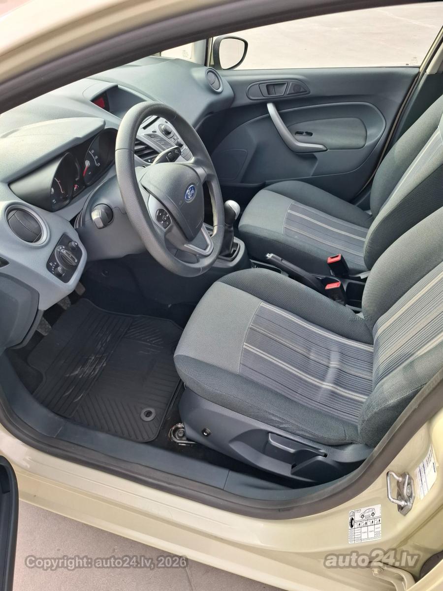 Ford Fiesta 2009 Tallina, ar dzinēja tilpumu 1.20 L un nobraukumu 168 tūkst. km par 3750 €, foto 13 vietnē AUTOMOTO.COM.LV