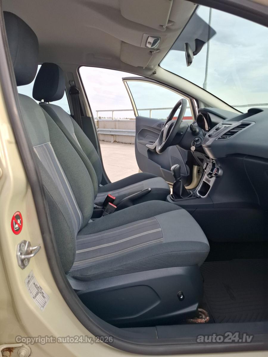 Ford Fiesta 2009 Tallina, ar dzinēja tilpumu 1.20 L un nobraukumu 168 tūkst. km par 3750 €, foto 15 vietnē AUTOMOTO.COM.LV