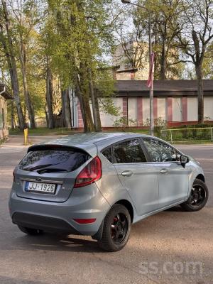 Ford Fiesta 2009 Rīga, ar dzinēja tilpumu 1.40 L un nobraukumu 310 tūkst. km par 1850 €, foto 5 vietnē AUTOMOTO.COM.LV