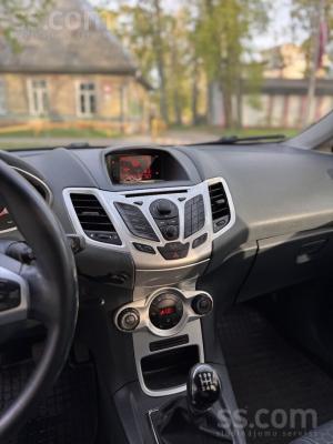 Ford Fiesta 2009 Rīga, ar dzinēja tilpumu 1.40 L un nobraukumu 310 tūkst. km par 1850 €, foto 8 vietnē AUTOMOTO.COM.LV