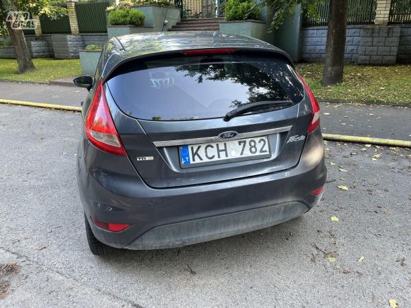 Ford Fiesta 2009 Kauņa, ar dzinēja tilpumu 1.40 L un nobraukumu 266 tūkst. km par 700 €, foto 5 vietnē AUTOMOTO.COM.LV