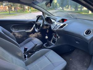 Ford Fiesta 2009 in Kaunas, with an engine capacity of 1.40 L and mileage of 266 thousand km for 700 €, photo 8 on AUTOMOTO.COM.LV