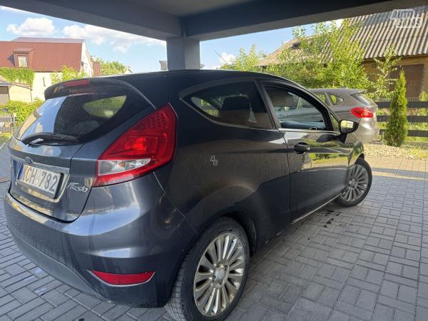 Ford Fiesta 2009 Kauņa, ar dzinēja tilpumu 1.40 L un nobraukumu 250 tūkst. km par 1000 €, foto 5 vietnē AUTOMOTO.COM.LV