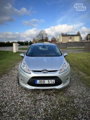 Ford Fiesta 2009 in Vilnius, with an engine capacity of 1.60 L and mileage of 236 thousand km for 1500 €, photo 7 on AUTOMOTO.COM.LV