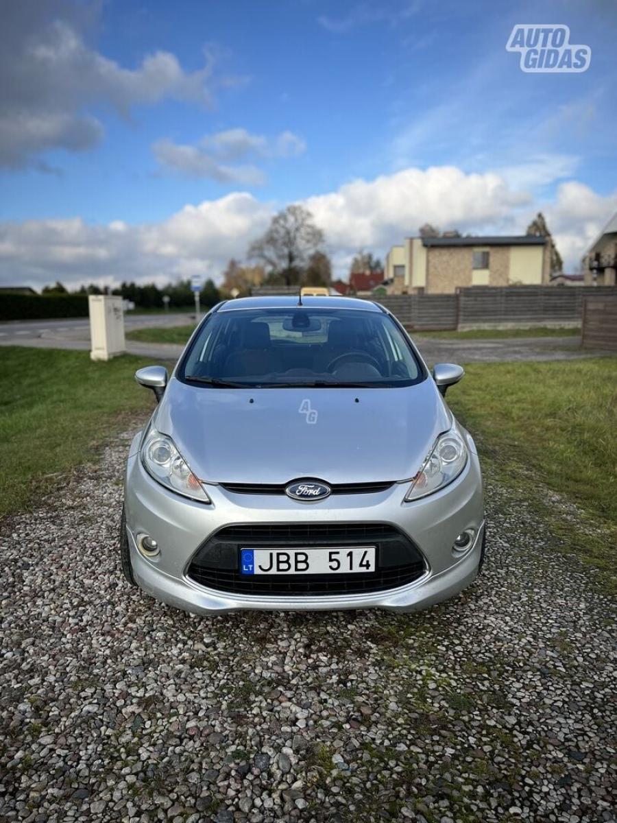 Ford Fiesta 2009 in Vilnius, with an engine capacity of 1.60 L and mileage of 236 thousand km for 1500 €, photo 7 on AUTOMOTO.COM.LV