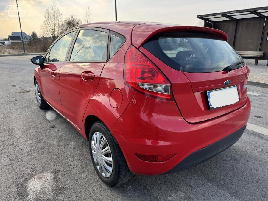 Ford Fiesta 2010 in Kaunas, with an engine capacity of 1.20 L and mileage of 200 thousand km for 2599 €, photo 4 on AUTOMOTO.COM.LV